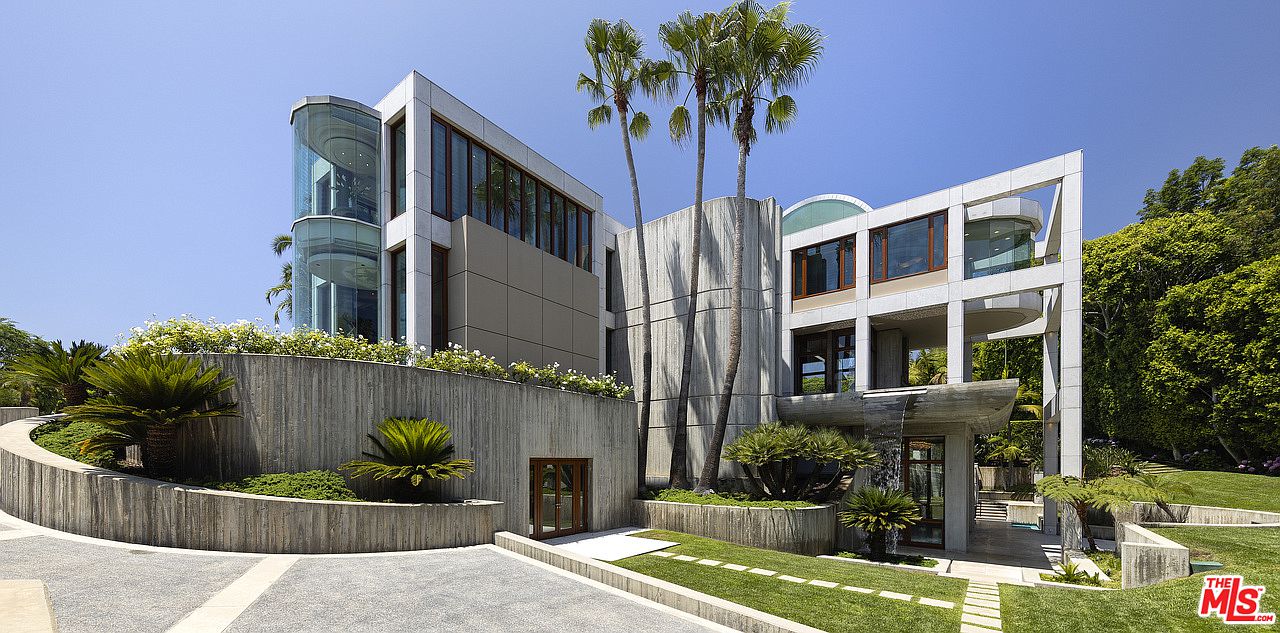 27,000 Square Foot Modern Mega Mansion In Beverly Hills, CA | THE ...