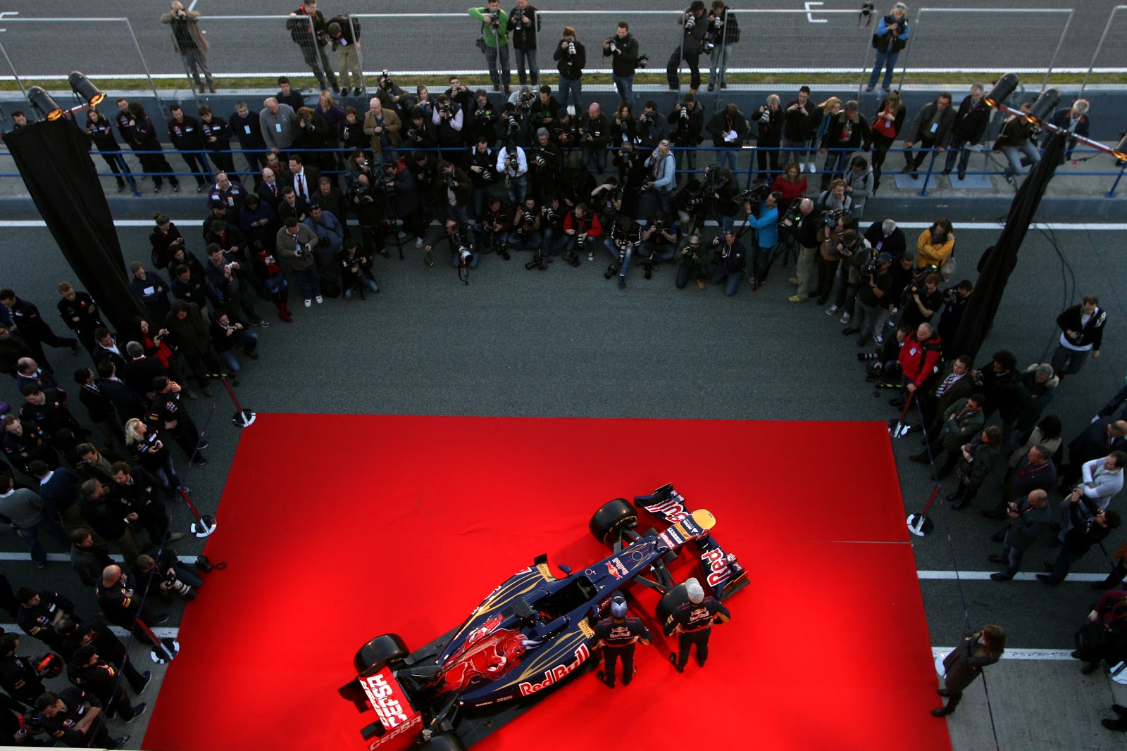 James Moy Photography: The Life Of A Motorsport Photographer 2012. Part 1