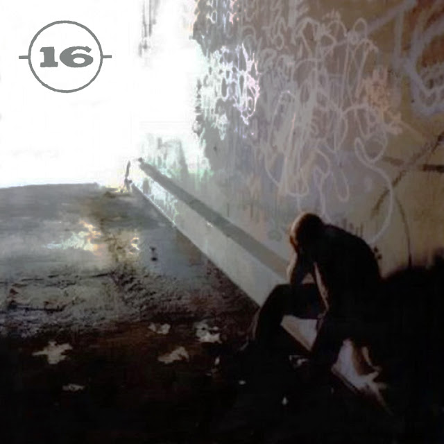 _ O _ P _ I _ U _ M __ H _ U _ M _: Nightstick - Ultimatum (1998)