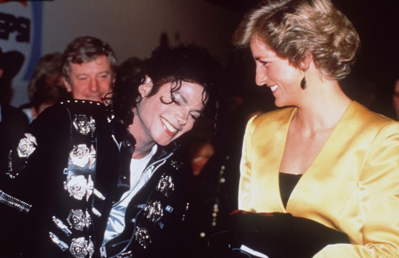 Intimate Photographs Capture Beautiful Moment Michael Jackson and ...