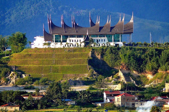 Lima's Hotel Bukittinggi: Kota Bukittinggi