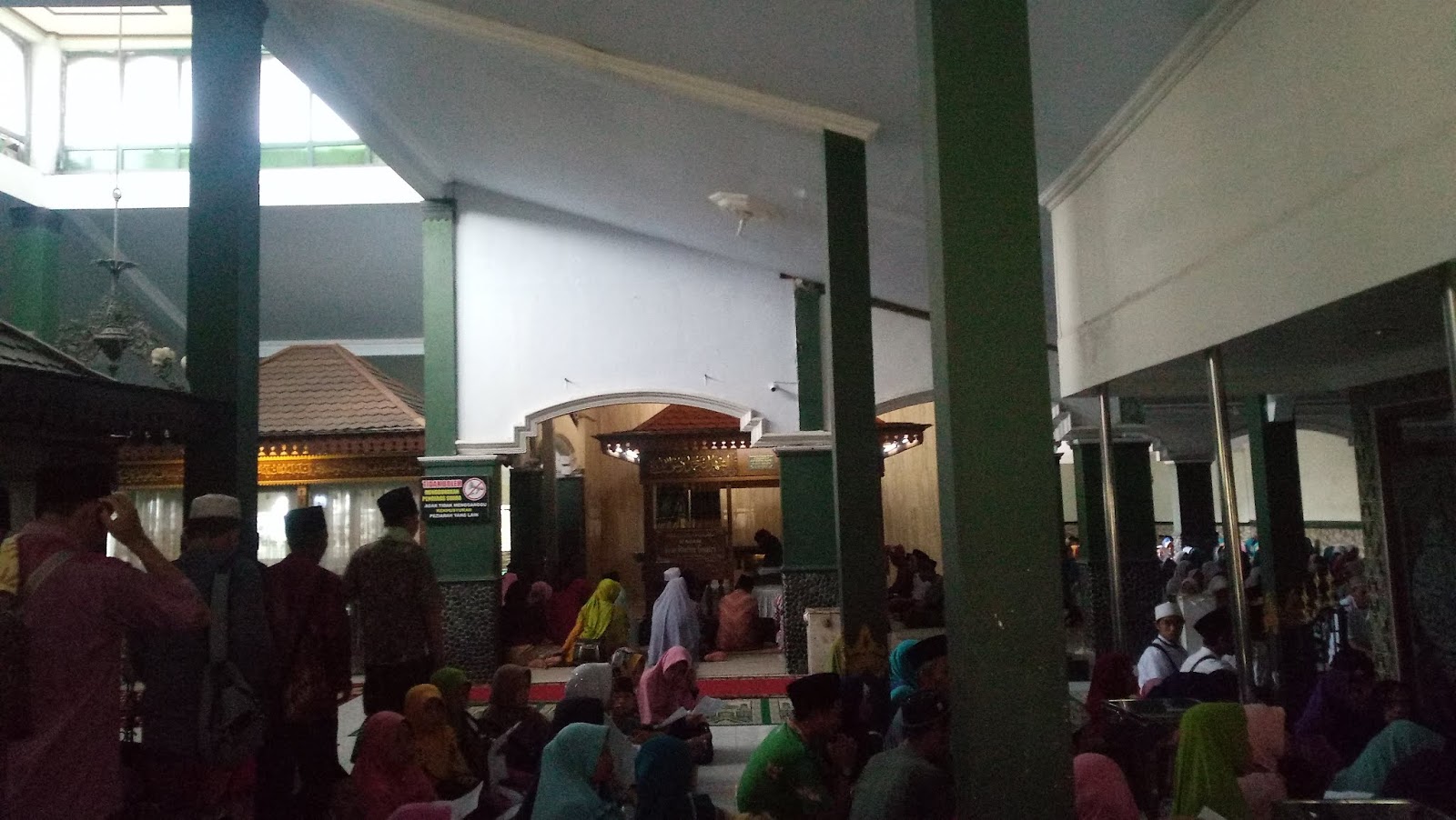 INFO ZIARAH MAKAM WALI DI MAGELANG, HARGA PAKET WISATA RELIGI GUNUNG PRING DARI SEMARANG, HARGA ...