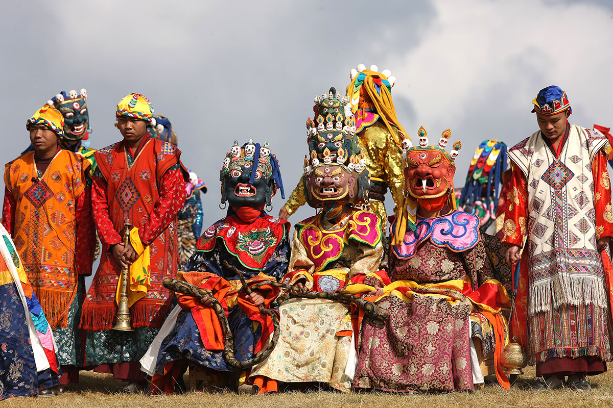 Bhutan Land Of The Thunder Dragon: Druk Wangyel Tsechu
