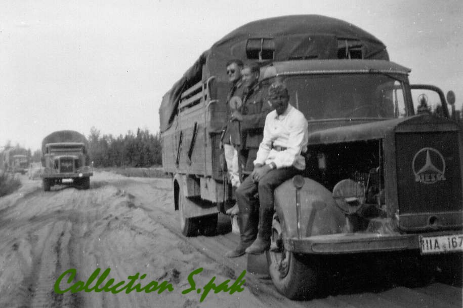 NAZI JERMAN: Foto Mobil Mercedes-Benz Era Third Reich