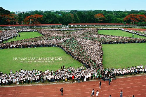 GREEN, WHITE, FIGHT!: IT’S MORE FUN IN DLSU-D!