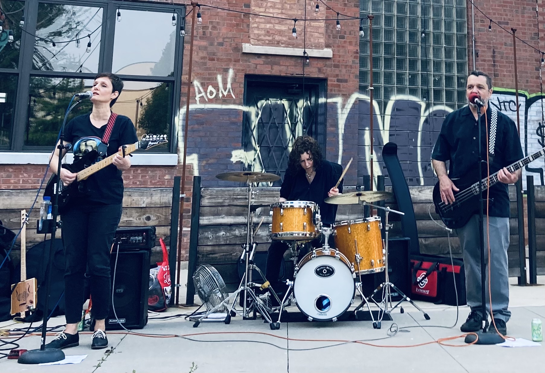 Every goddamn day: 12/26/23: Notes From The Plaza: Moods & Foods