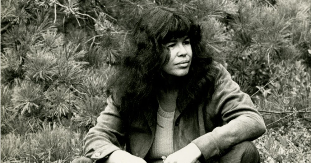 The Art Divas / Divas of Verse: Let’s Meet in a Restaurant by Marge Piercy