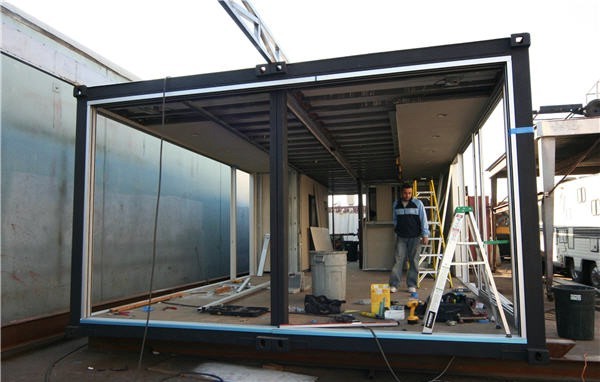Shipping Container Homes & Buildings: 640 Square Feet Single Story ...