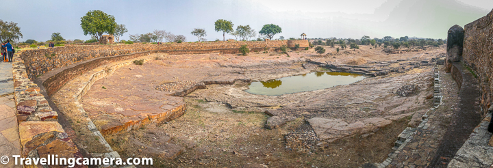 Glamorous Padmini Palace - A tiny palace inside Chittor Fort narrating ...