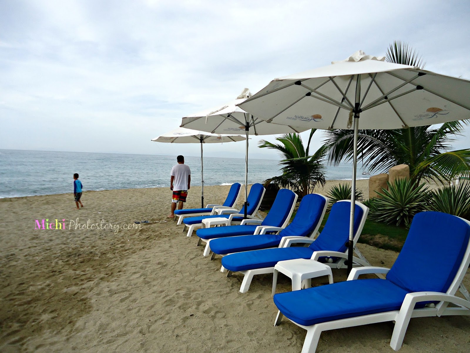 Michi Photostory: Staycation: Acuatico Beach Resort and Hotel