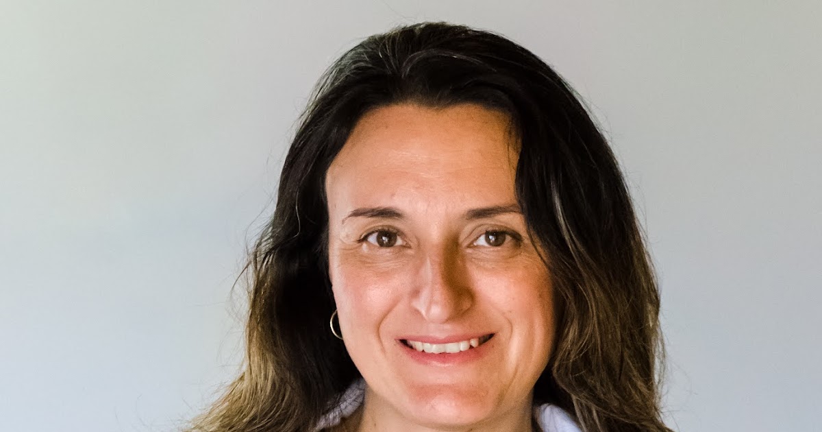 BIOQUIMICAS: MARIA SANTILLI, PRIMER GRADUADA EN NANOTECNOLOGIA