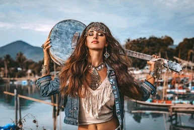 What is boho fashion and How to wear boho clothes // Bohemian fashion ...