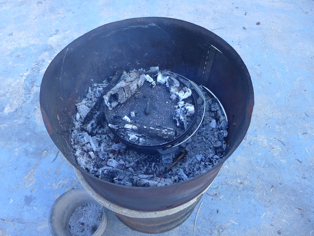 Nails and Sawdust: Hobo Barrel Cooking