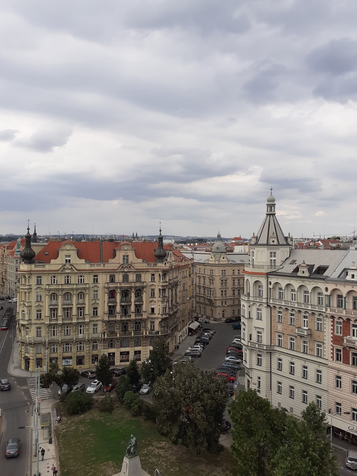 Sister Brylee Lewis: "Chicken Nuggets, Grand McSundae and Alcohol"