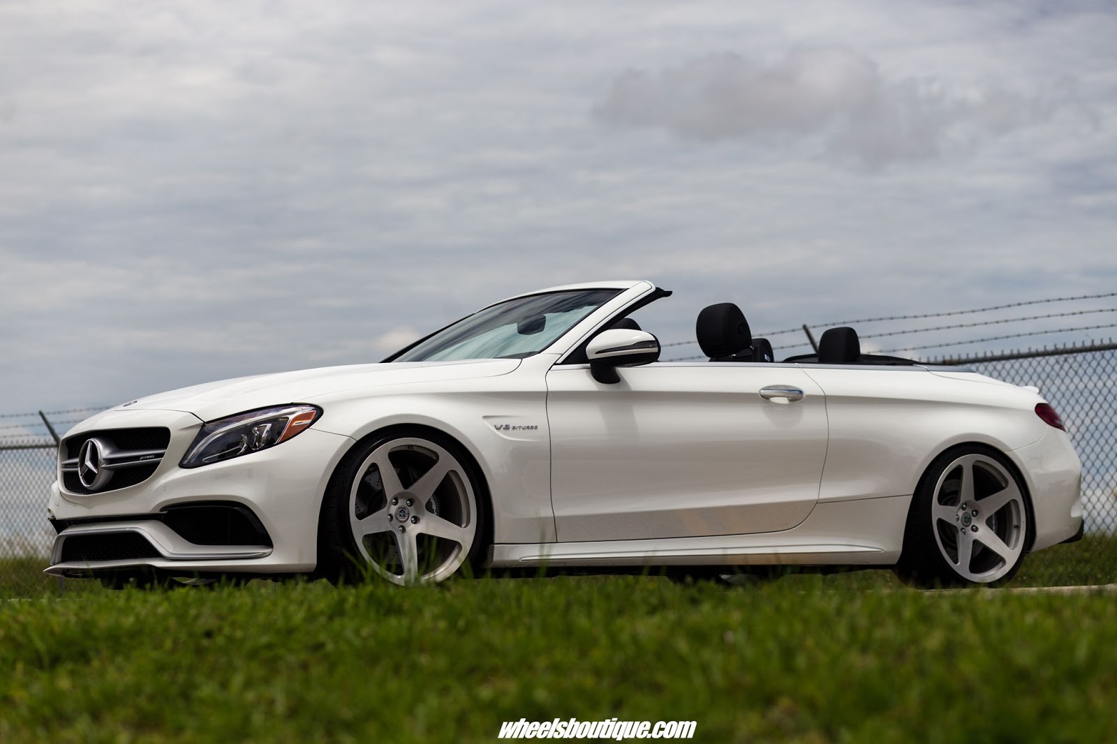 Mercedes-AMG C63 W205 Cabrio on HRE Classic 305m | BENZTUNING