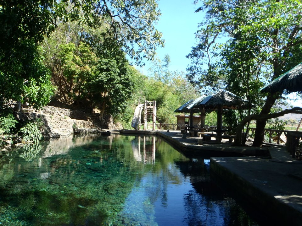 Smart Backpacker: Top 8 Springs in the Philippines for Tourists