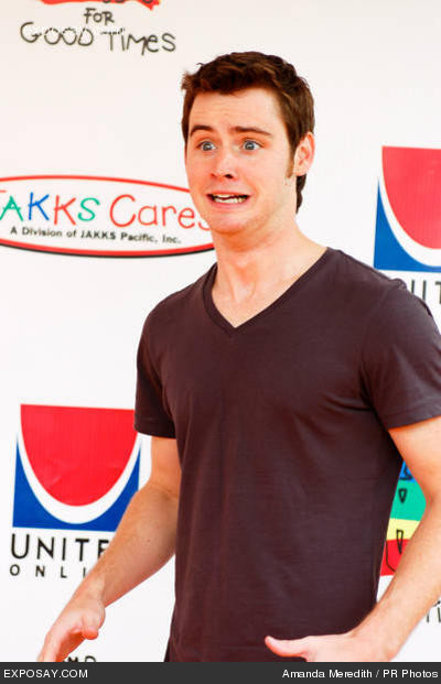 El espectador: series peliculas y de todo un poco: Dan Benson