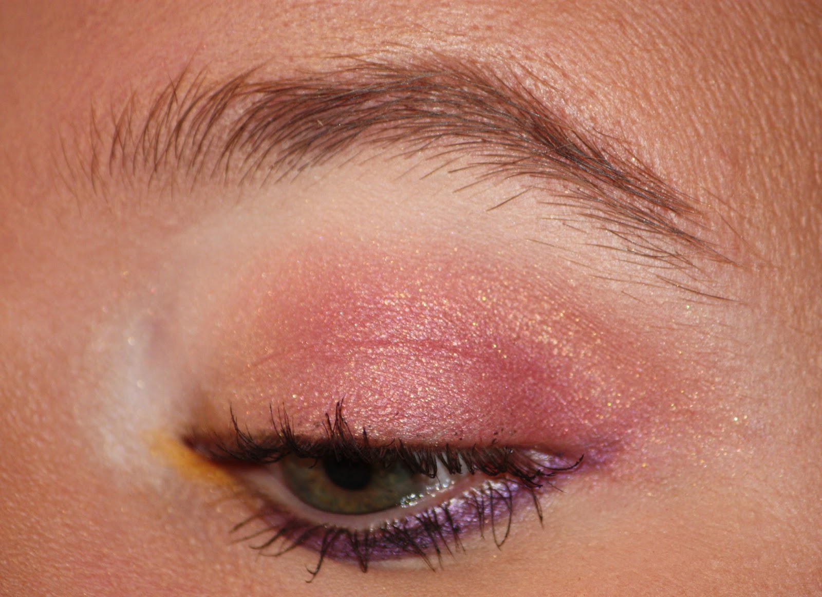 Die Zauberin Zebulon: Gold Rose Eye MakeUp using Full Spectrum palette ...