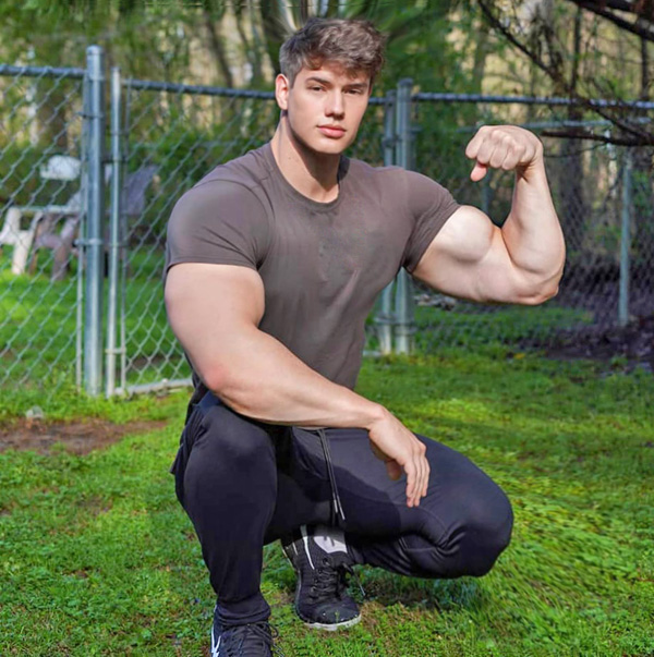 BUILT by tallsteve: Future Muscle Beast