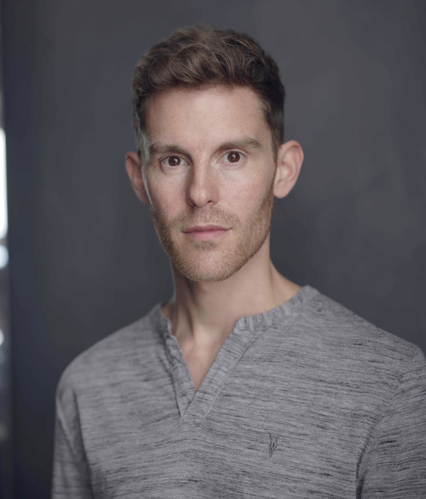 DEBUT JOURNEYS Joseph Elliott - Words&Pictures