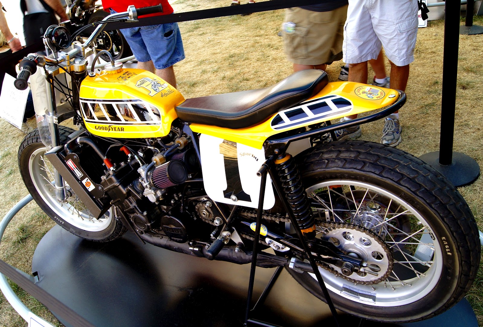 Stu's Shots R Us: Kenny Roberts' 1975 Indy Mile-Winning TZ750 ...