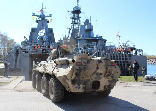 Apparently a Russian amphibious landing ship "Orsk" was just destroyed ...