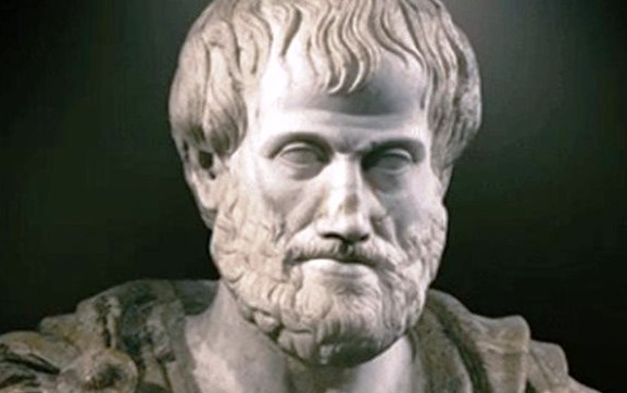 Ορθογράφος: Ο Αριστοτέλης, ο τάφος του, η αρετή και τα κβάντα…