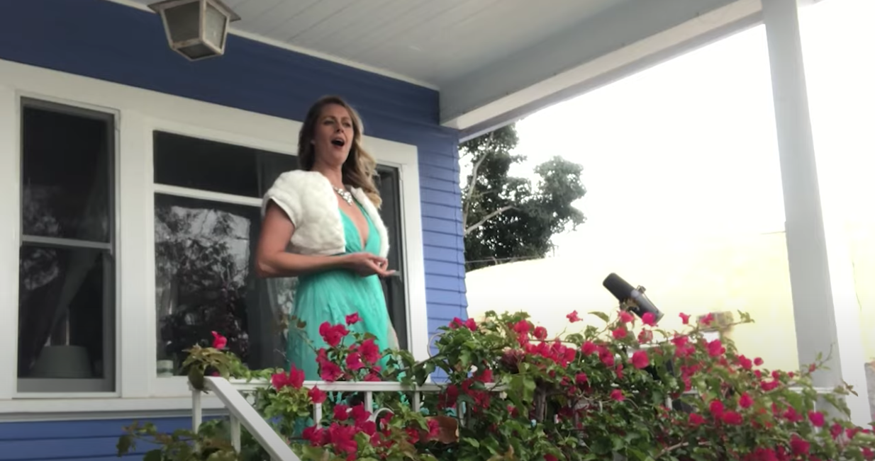 Pillar to Post: GOOD NEWS PAPER / TALENTED SOPRANO SINGS FROM HER FRONT ...