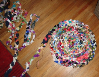 theArtisticFarmer: Handmade Braided Rug