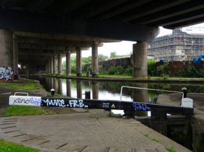 West Midlands Exploration: Waterways Walks: Oldbury