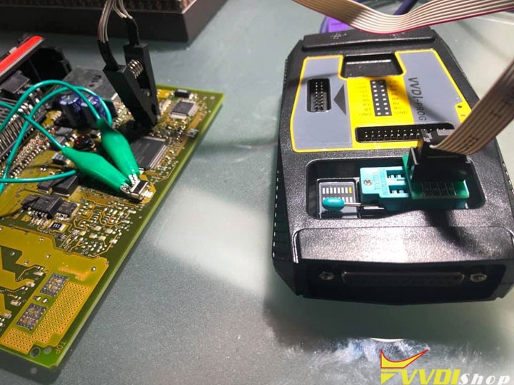 VVDI Prog Read Siemens Kessy Module 93C86 In Circuit-OBD365.com