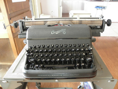 oz.Typewriter: Coming to Australia: How Commodore Typewriters Beat the ...