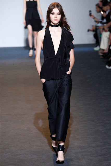 Serendipitylands: COSTUME NATIONAL - FASHION WEEK MILAN SPRING 2016