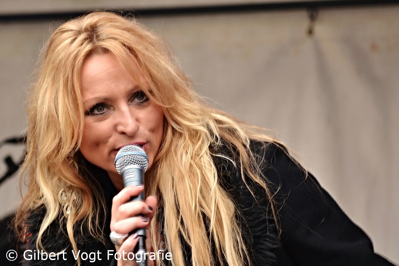 Desiree Manders (Desray) in Podium de Vorstin Hilversum