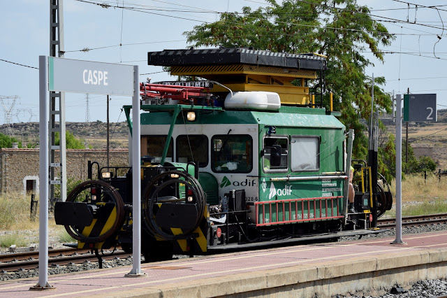 Unos cuantos trenes: FOTOGRAFÍA --- Dresina Adif