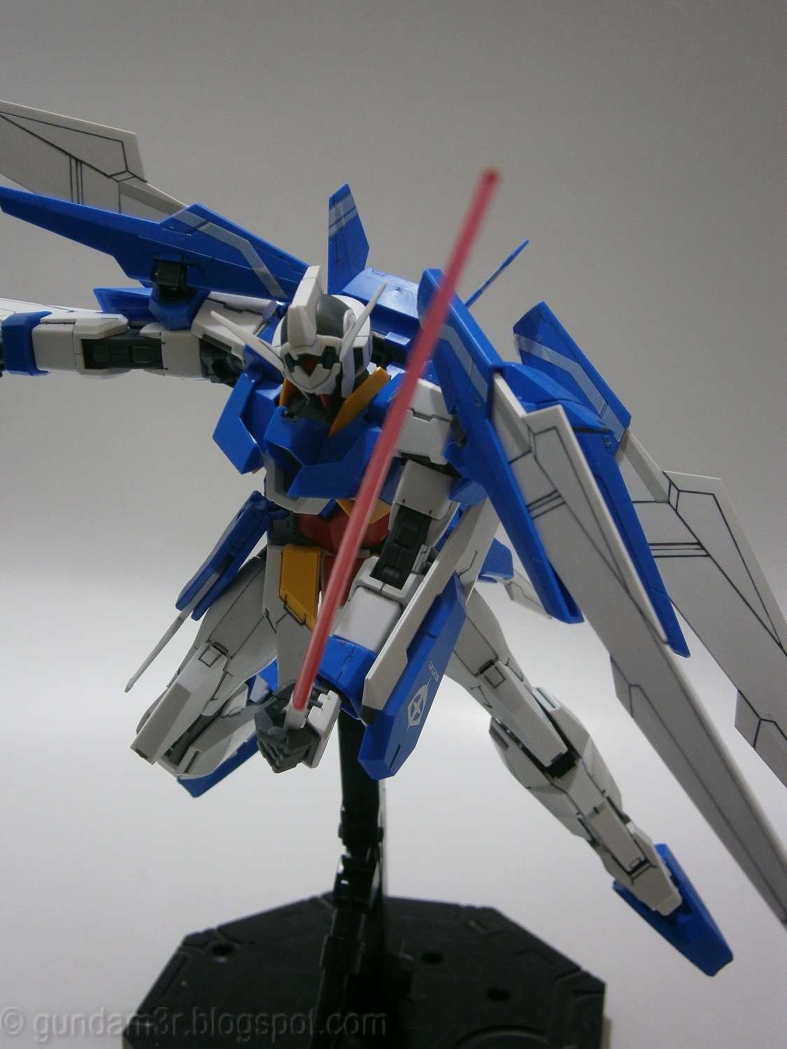 Gundam AGE-2 Normal MG Review Part 3