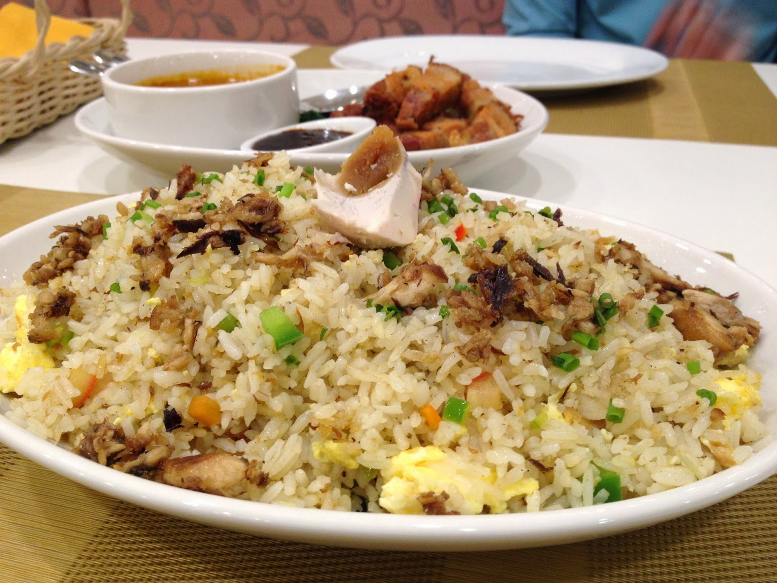 Denise Yalung: Crispy Bagnet Kare-Kare and Rainbow Cake at Zoricho