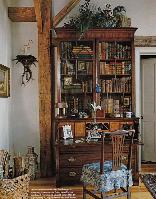 Eye For Design: Decorating With Antique Bookcases