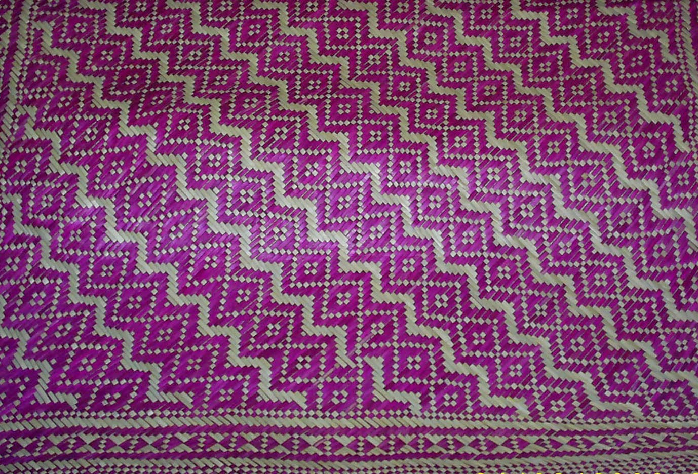 TIKAR PANDAN - TIKAR PANDAN