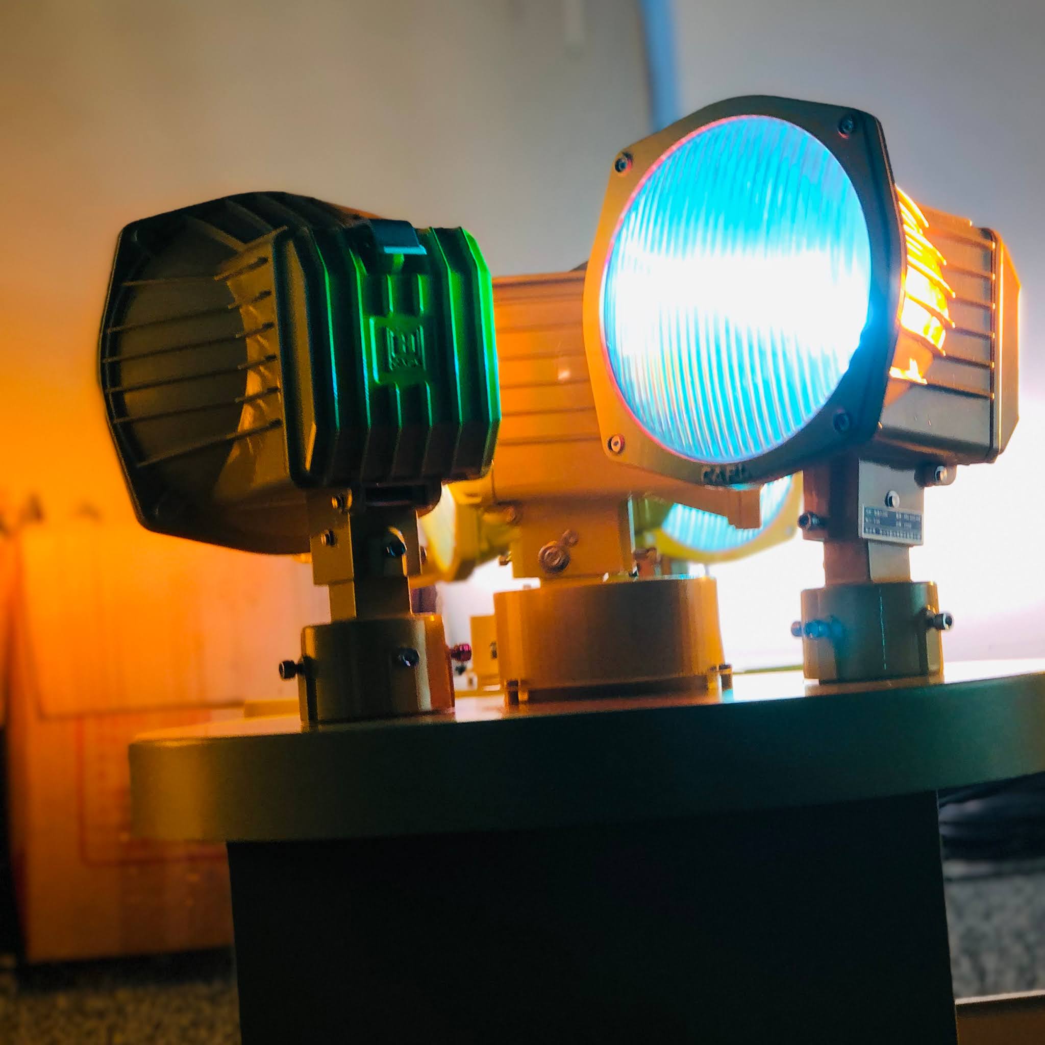 L-801H & L-802H Heliport Rotating Beacon, designed primarily for night ...