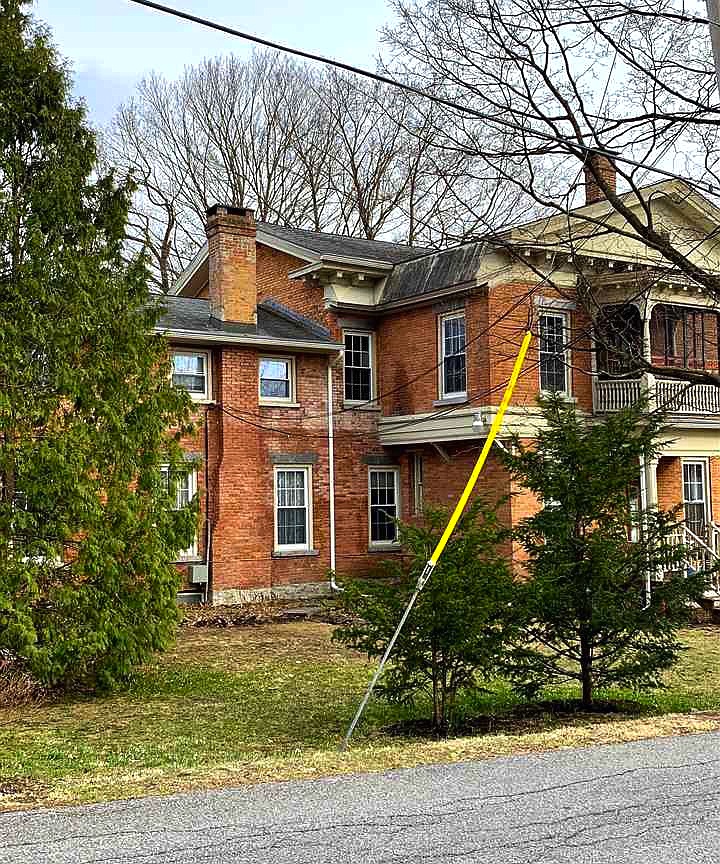 Sweet House Dreams: 1850 in Saratoga Springs, New York