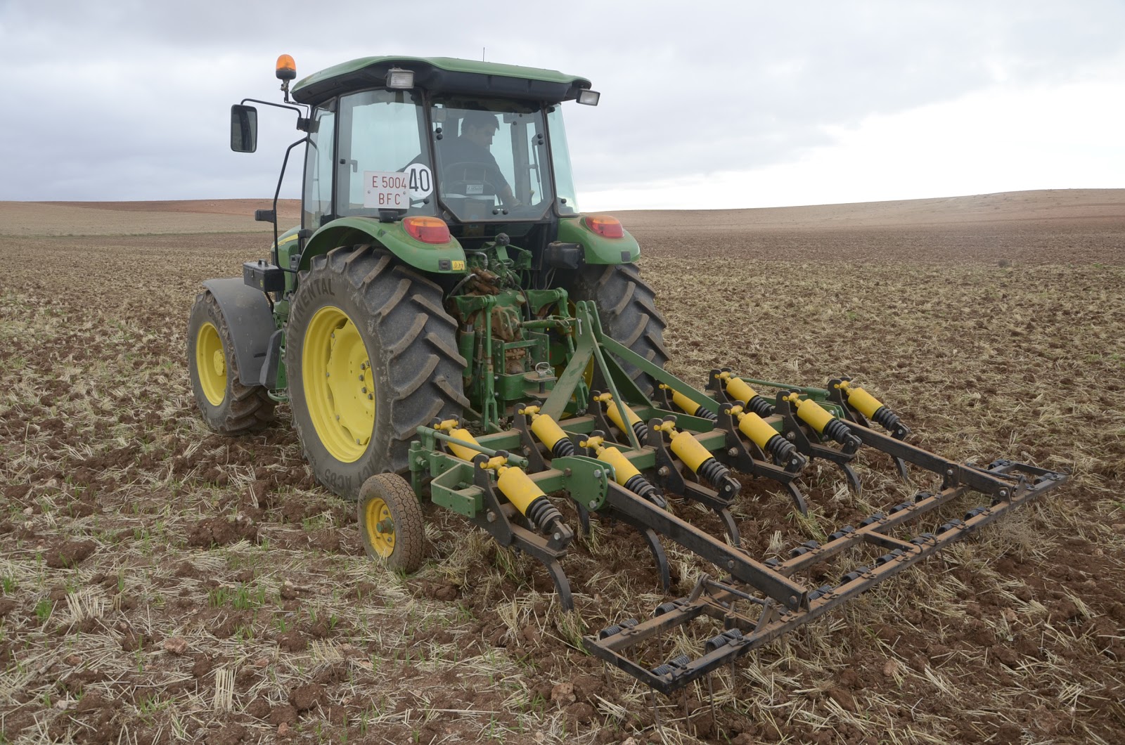 Harrowing before fertilizing