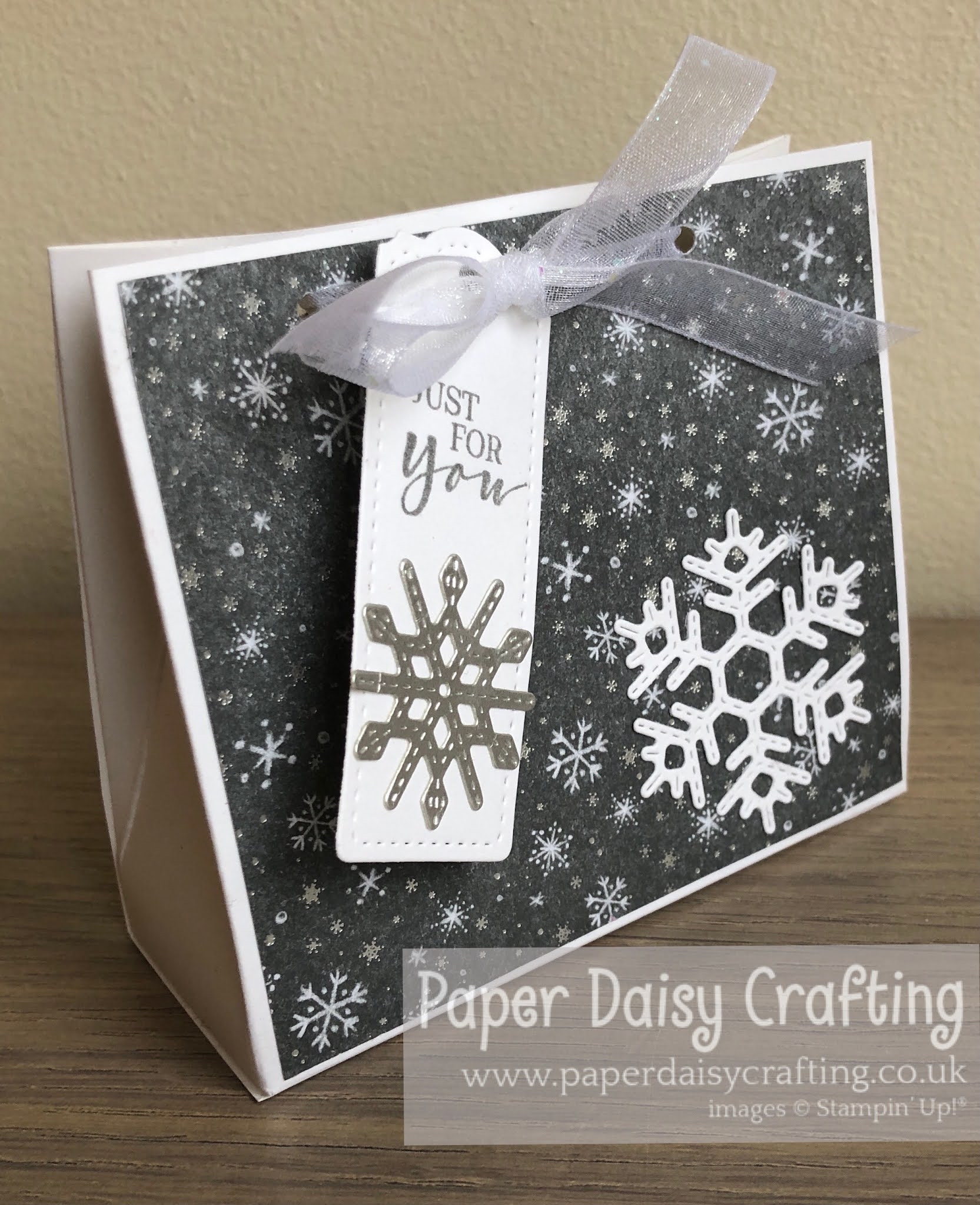 Paper Daisy Crafting: How to make this handmade gift bag and tag ...