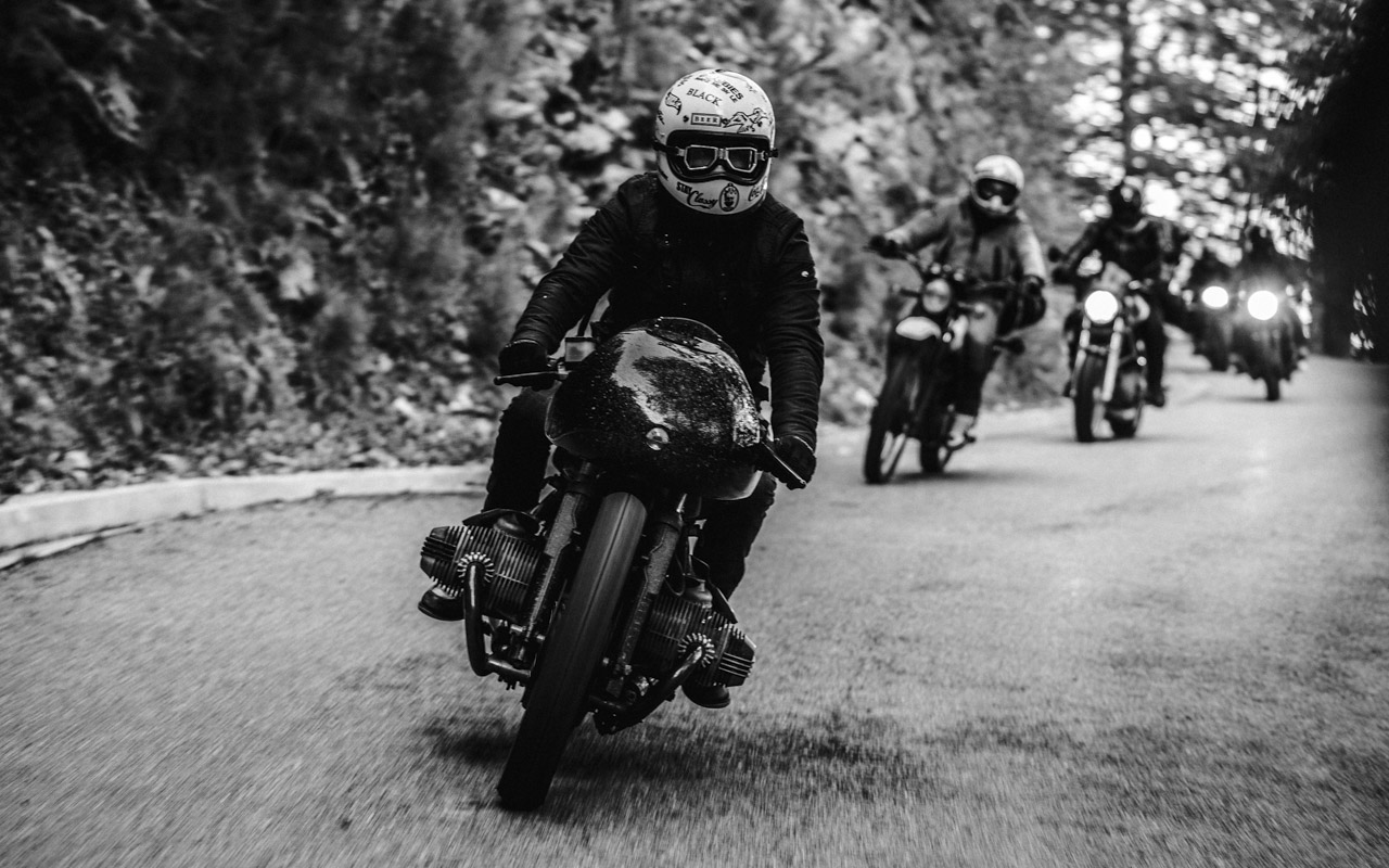 LE CONTAINER: Don Papa Ride! dav.