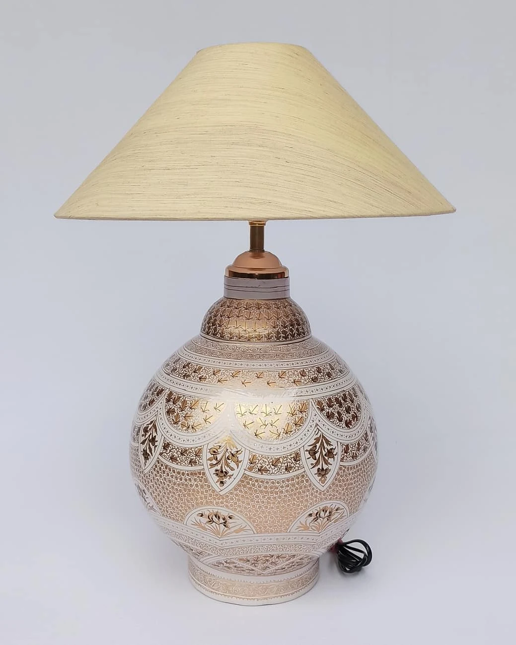 50 Unique decorative table lamp designs | Melody Jacob