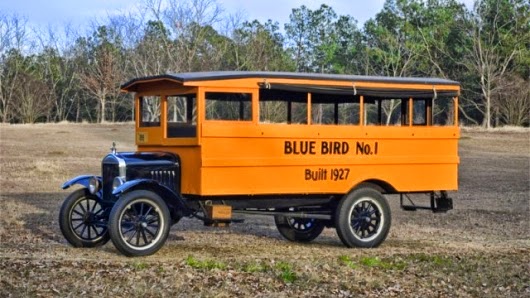 Bus Sekolah Blue Bird No 1 Bermerek FORD Berbody Besi Pertama Di Dunia ...