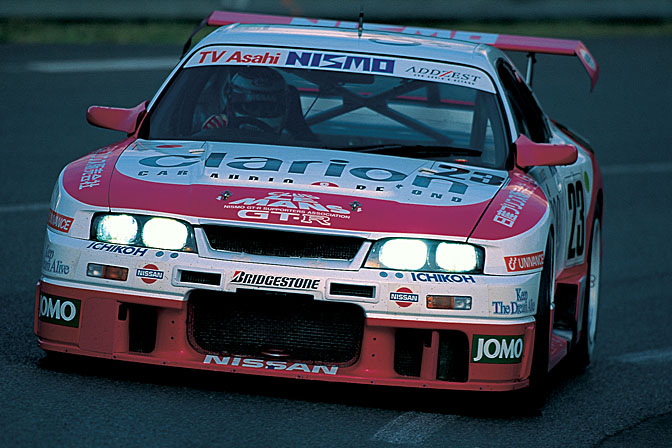 Motohistoria: Nissan Skyline R33 GT-R LM ~ AUTOBEZSENS