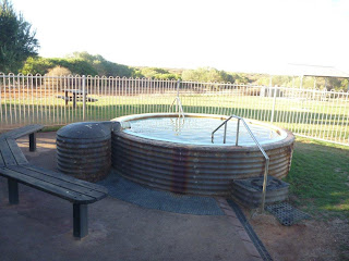 Just Keep on travelling: Artesian hot tub at Peron Homestead