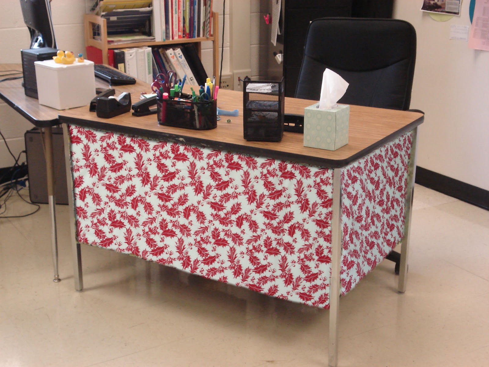 SRSdesign3: Desk Fabric Wrap