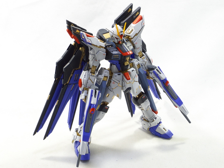 Custom Build: RG 1/144 Strike Freedom Gundam